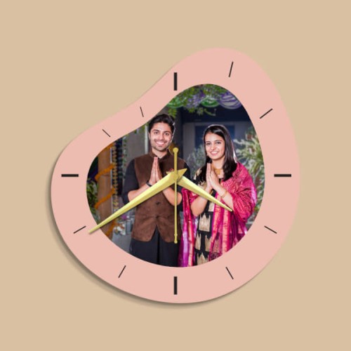 Buy Single pic minimalistically shaped with custom color design ...